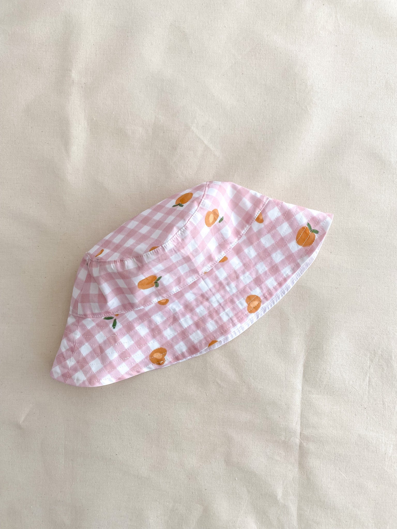 Apricot bucket hat – Studio Minapop